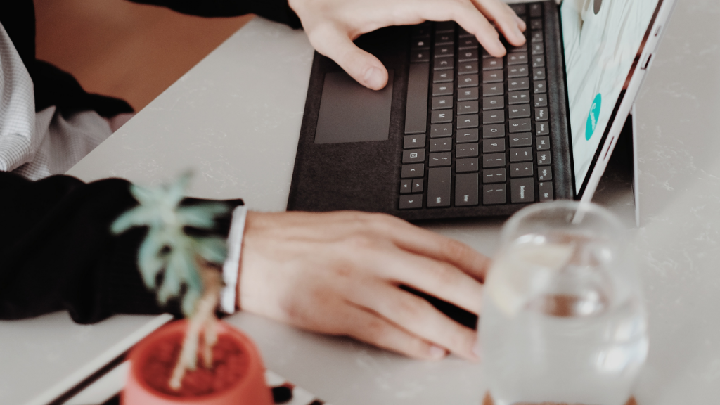 Have you been looking for a Virtual Assistant job online?